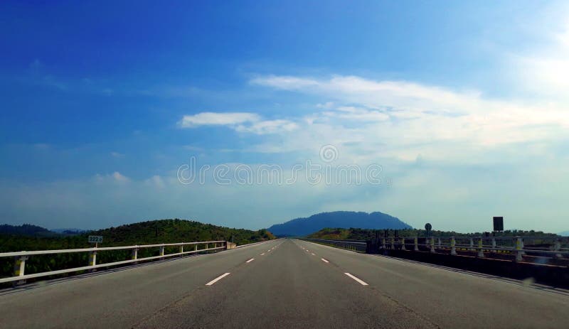 Open Road at East Coast Expressway or Lebuhraya Pantai Timur Stock ...