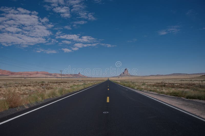Open Road through the Landscape of Utah Stock Image - Image of road, horizon: 345840657