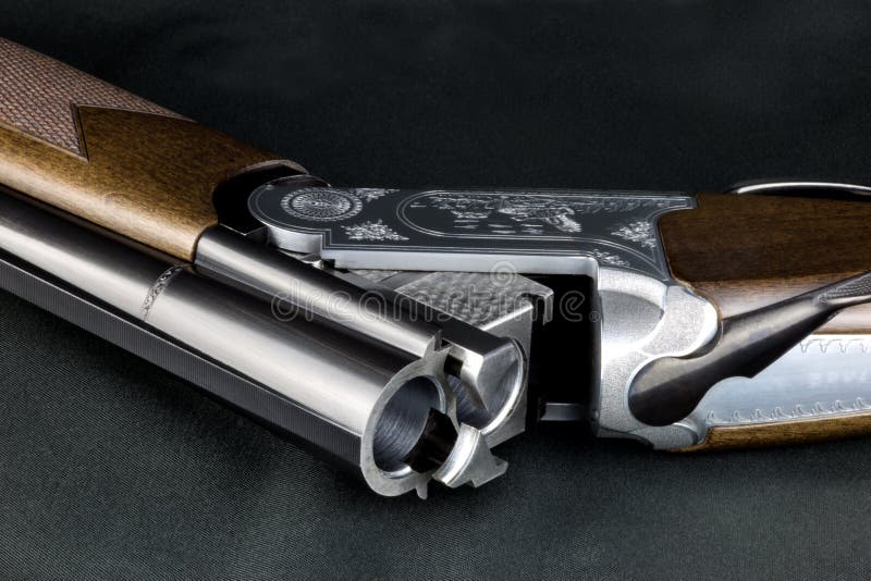 Open Shotgun on a Baize Table Top Stock Photo - Image of baize, weapon ...