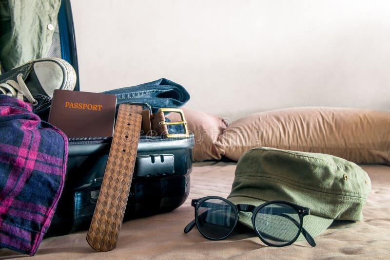 Open Suitcase on Bed Packing Stock Image - Image of holiday, leaving ...