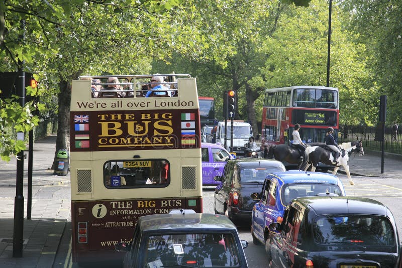 Open-top City Tour Bus, London Editorial Stock Photo - Image of scene ...