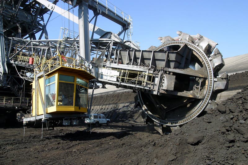 Opencast mining stock photo. Image of stacker, nature - 21915668