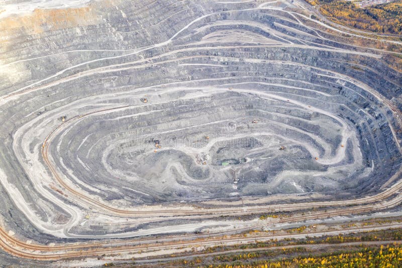 4+ Catastrophe mining Free Stock Photos - StockFreeImages