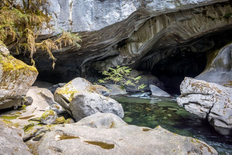The Opening of Little Huson Caves Stock Image - Image of caves, mcneill ...