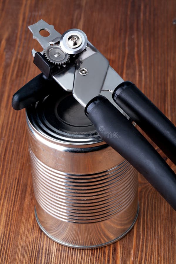 Opening tin can stock image. Image of opener, manual - 33560261