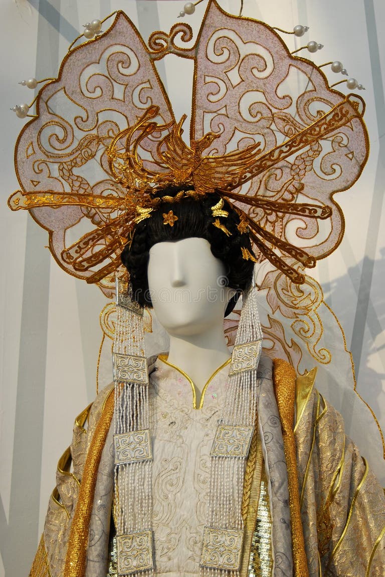 174 Turandot Costume Stock Photos - Free & Royalty-Free Stock Photos ...
