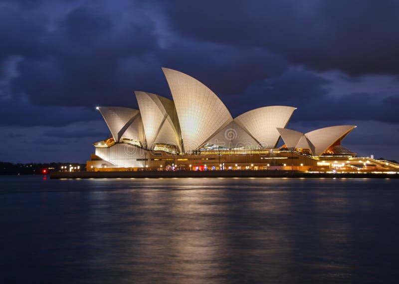 Operah house Sydney editorial photography. Image of sydney - 236434457