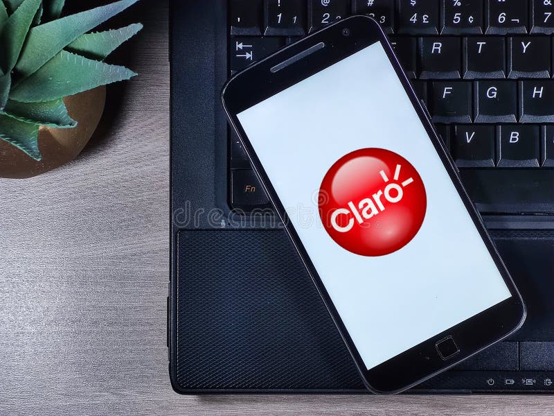 Operator Claro Logo on the Smartphone Screen. Editorial Stock Photo ...