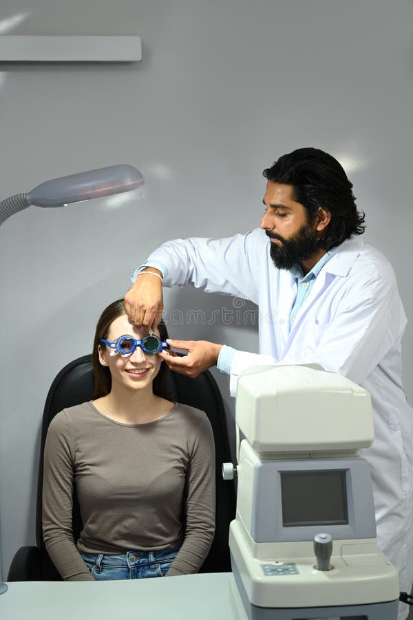 Ophthalmologist Checking Patient Eyesight with Ophthalmology ...