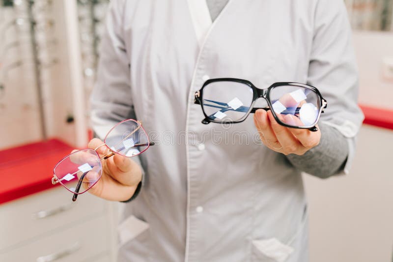 Ophthalmologist Offers Eyeglasses with Different Frames after Checkup ...