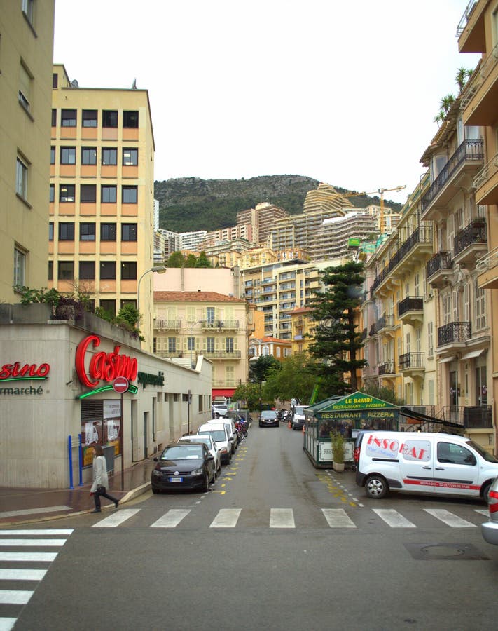 Ruas de Monaco da baixa imagem de stock. Imagem de arquitetura - 7609131