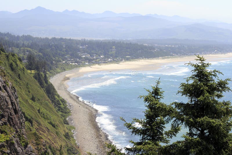 Panorama De La Costa Costa De Oregon Cerca De La Playa Del Cañón. Foto ...