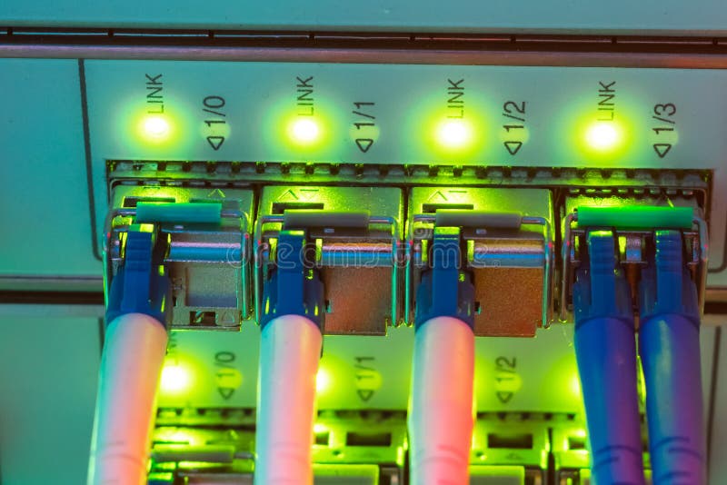 High-speed Internet Connection of Network Interfaces in the Server Room ...