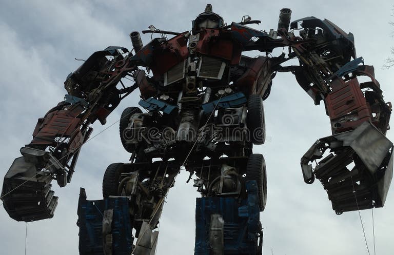 684 Optimus Prime Bondeg Stock Photos - Free & Royalty-Free Stock ...