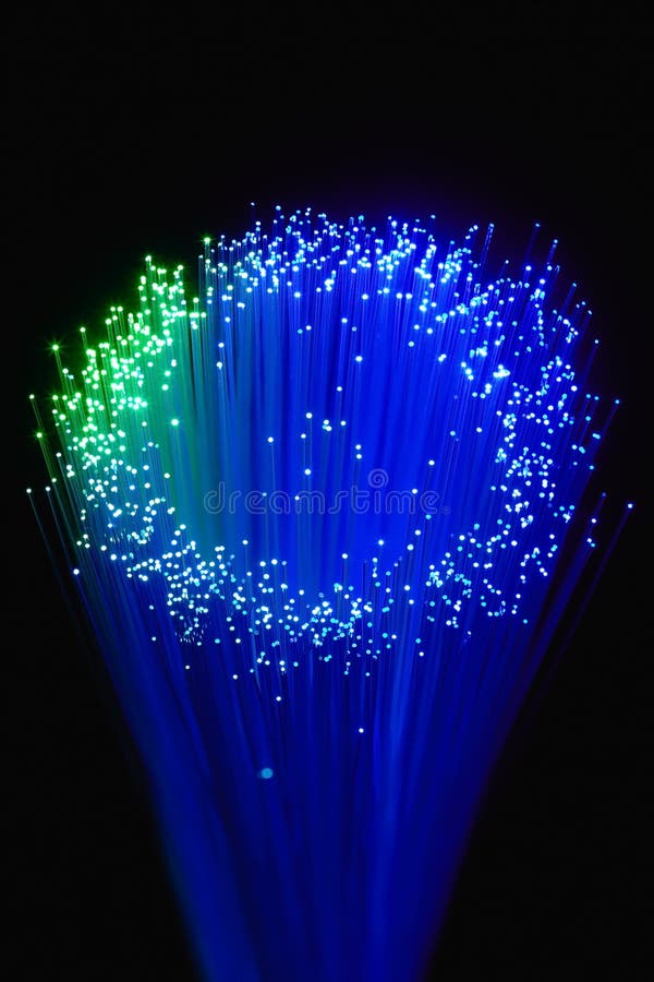 Optisk fiber arkivfoto. Bild av optiskt, internet, begrepp - 142217668