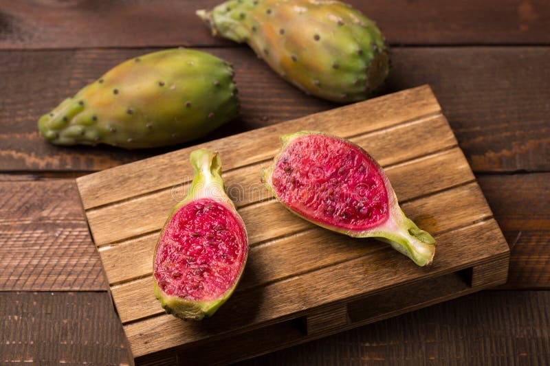 Indian cactus fruit stock photo. Image of cactus, healthy - 160300750