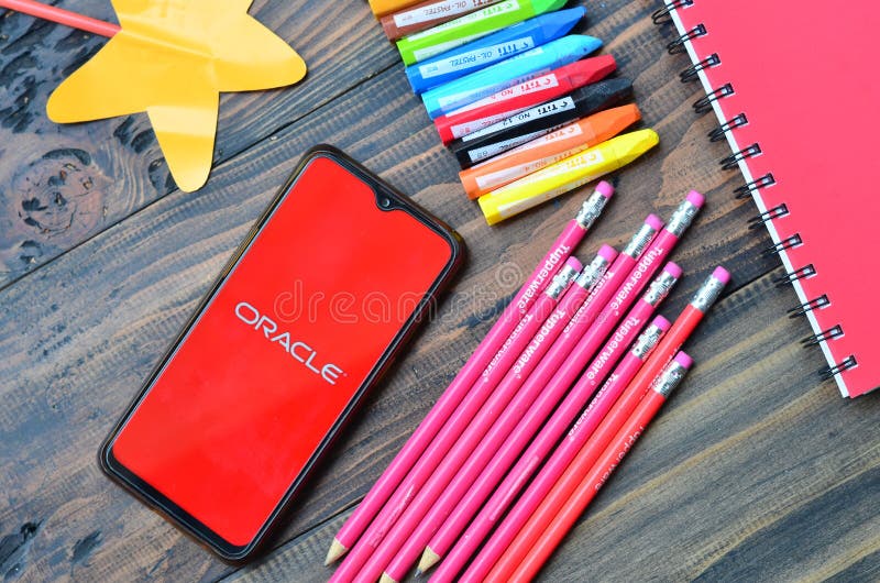 Oracle on Smartphone, Popular in the World Wide. Editorial Image ...