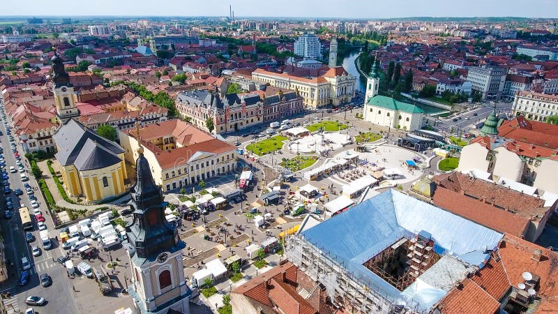 Oradea City Center Union Square Stock Photo - Image of monument, town ...