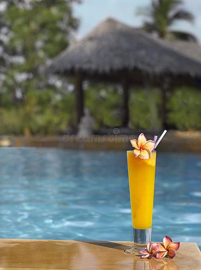 Orage Fresh Juice in the Pool Stock Image - Image of outdoors, drinks ...