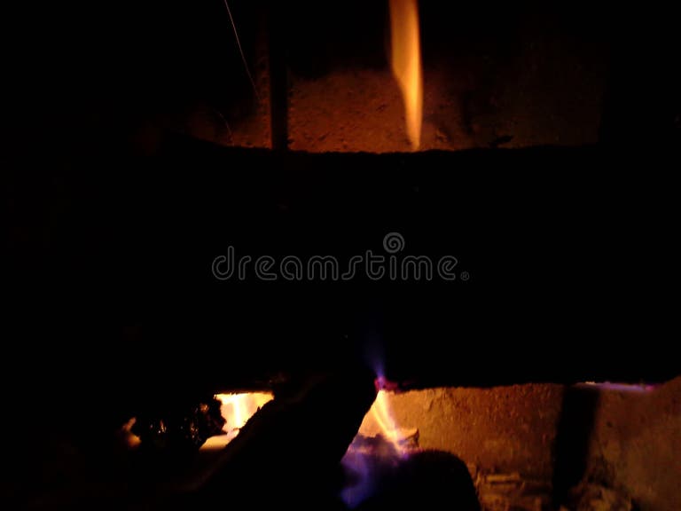Orange and Blue Flames on a Log Stock Image - Image of warm, flame ...