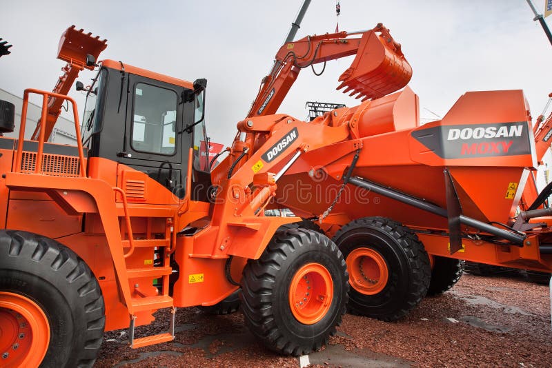 178 Orange Front End Loader Stock Photos - Free & Royalty-Free Stock ...