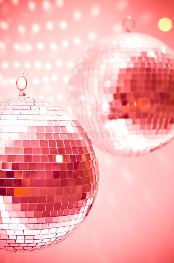 Orange Discokugeln stockfoto. Bild von glitzern, kugel - 4032956