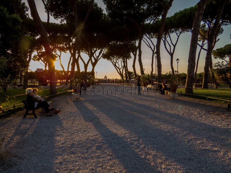 Orange Garten, Giardino-degli Aranci, in Rom, Italien Redaktionelles ...