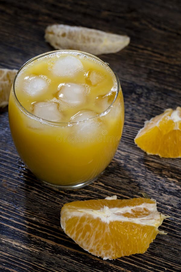 Orange Juice with Ice and Orange Slices Stock Photo - Image of crystal ...