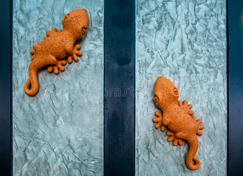 Fake gecko on the wall stock image. Image of clay, design - 148410389
