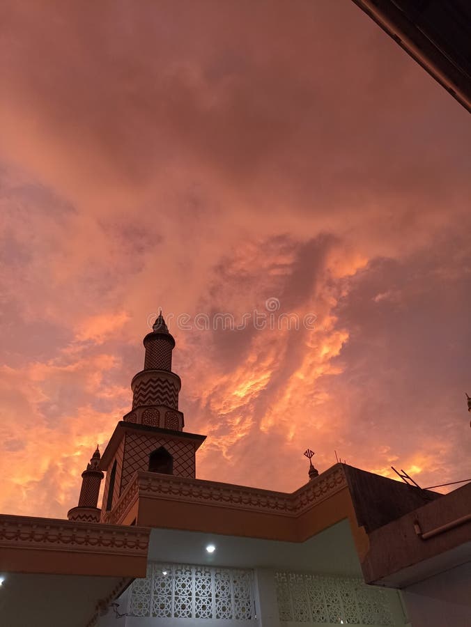 The Orange Sky Enveloped the Wide World Stock Photo - Image of orange ...