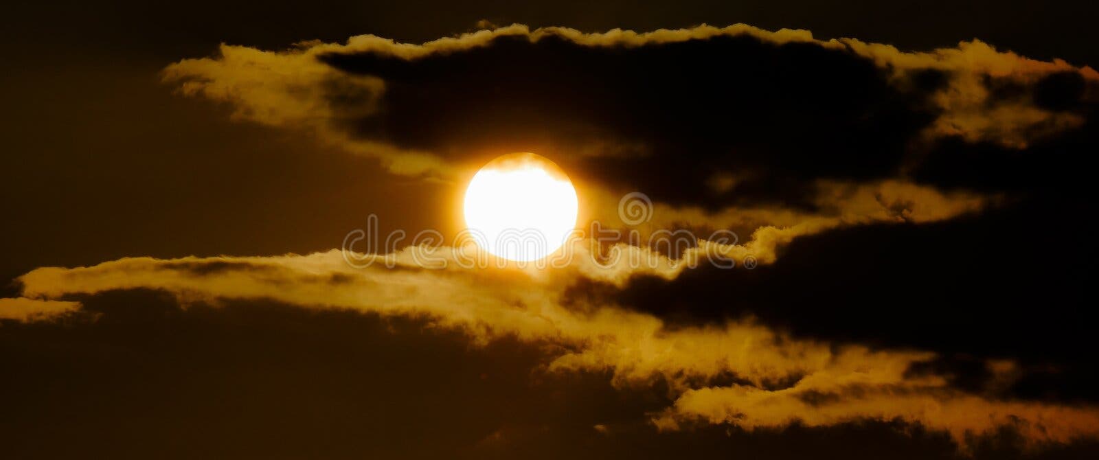Sunset, Sunrise, Horizon, Sun Picture. Image: 135105401
