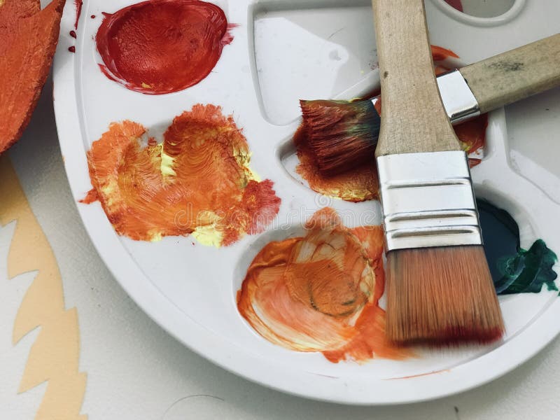 So an Ordinary Leaf from a Tree Turns into Art Stock Image - Image of ...