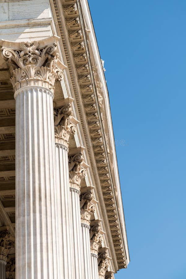 Ordine Composito Delle Colonne Greche Di Stile Fotografia Stock ...