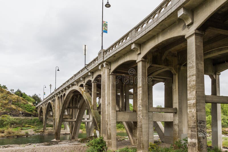 Oregon bridge stock photo. Image of architecture, south - 40330968