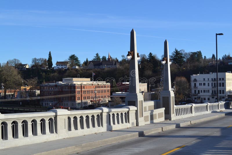 Oregon City stock image. Image of blue, pillars, landmark - 28439565