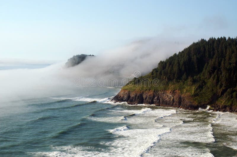 Oregon Coast stock image. Image of beach, waves, oregon - 8597365