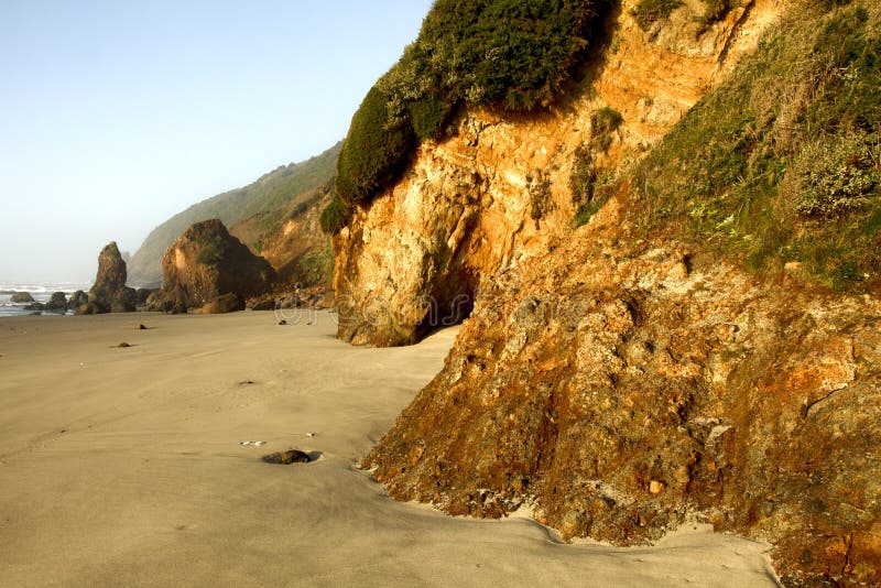 Oregon coast portrait stock photo. Image of water, rocks - 13033638