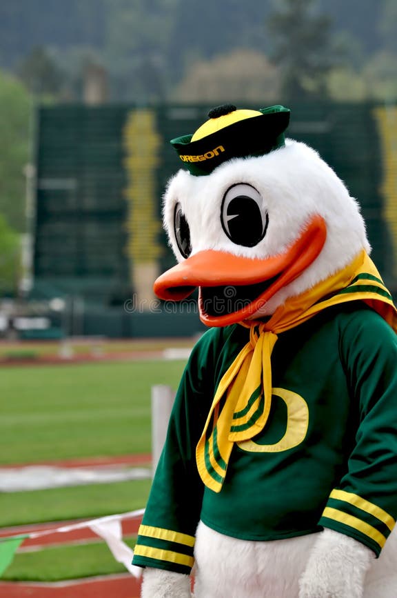 Oregon Duck editorial photo. Image of tracktown, event - 24547816