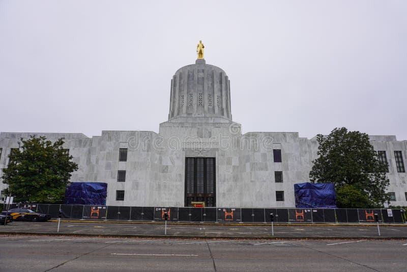 Oregon State Capital stock image. Image of offices, government - 19771813
