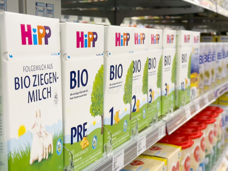 Organic Baby Formula Boxes Displayed on Grocery Store Shelf Editorial ...