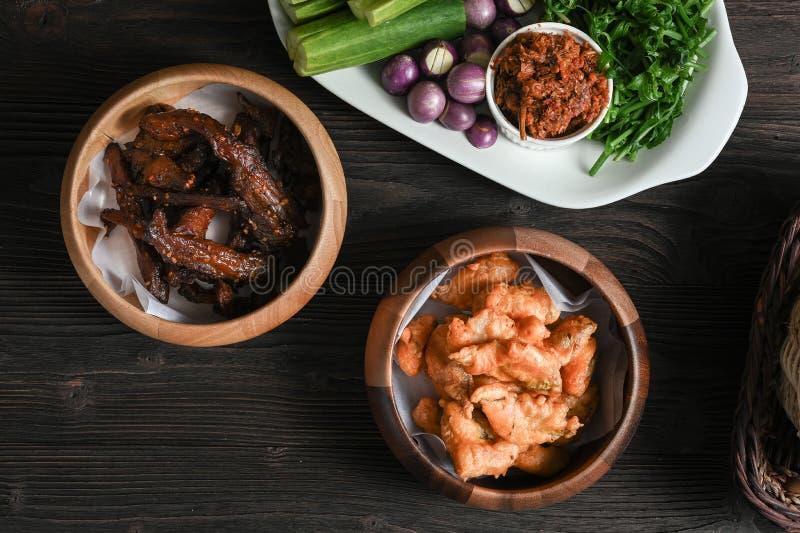 Organic Crispy Fish Strips in Batter Stock Image - Image of macro ...