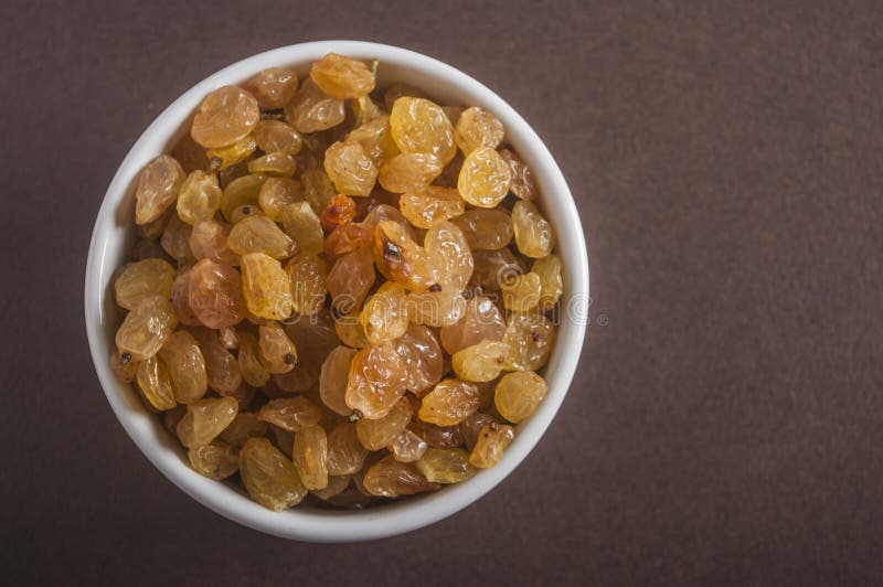 Organic Dried Golden Raisins Stock Image - Image of raisins, delicious ...
