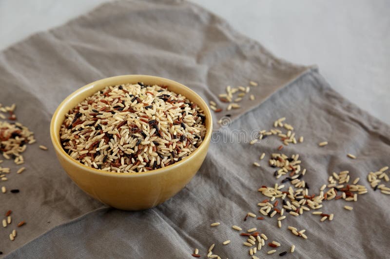 Organic Dry Asian Wild Rice in a Bowl, Side View Stock Image - Image of ...