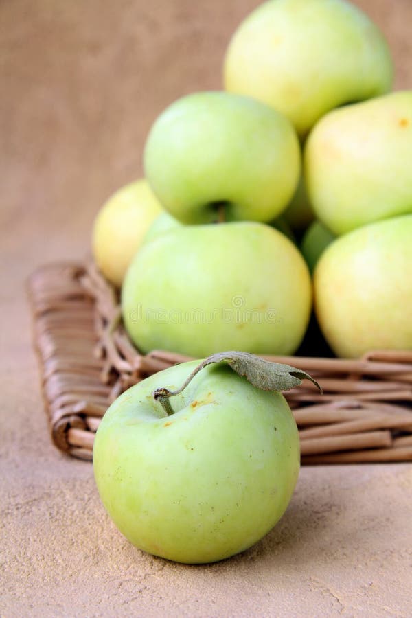 Organic green apples stock image. Image of sweet, eating - 20049441