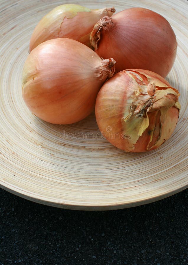 Organic Onions stock photo. Image of reap, plant, oval - 6388058