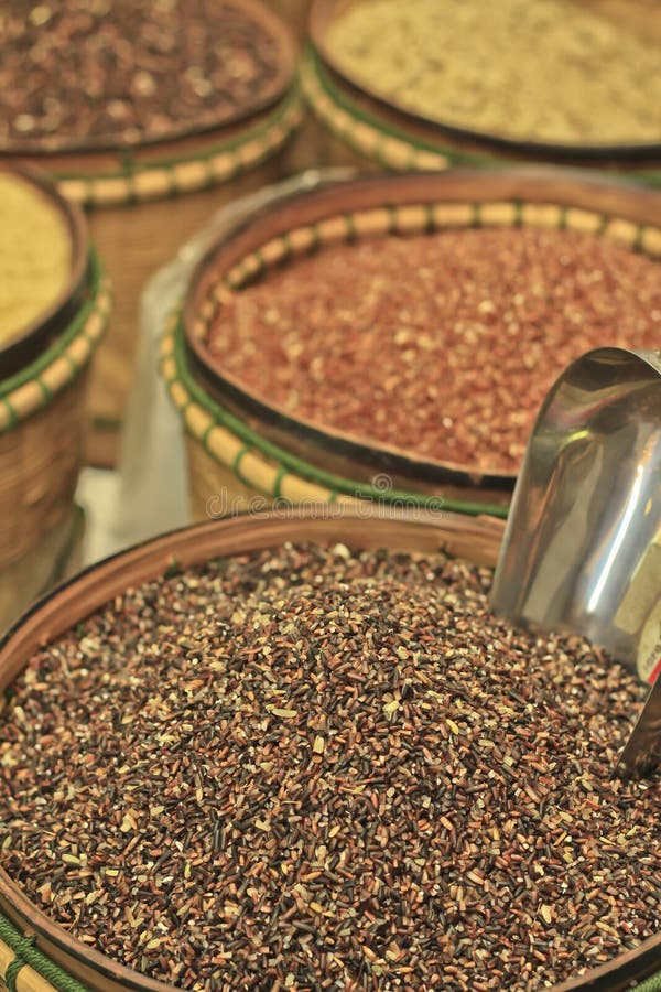 Organic rice stock image. Image of long, grains, spilling - 21753669