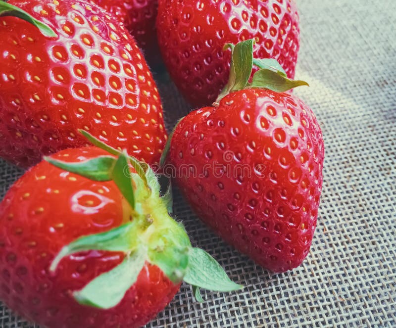 Organic Strawberries on Rustic Linen Background Stock Image - Image of ...