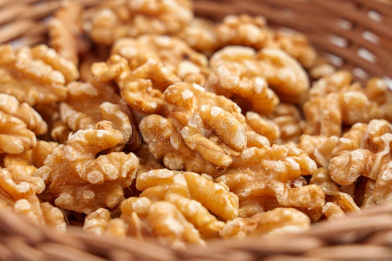 Organic Walnut Kernels Nuts in Rustic Rattan Wicker Bowl. Peeled Bio ...