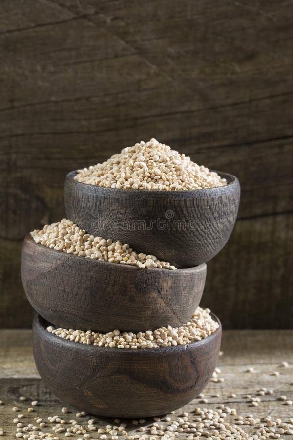 Organic White Quinoa - Chenopodium Quinoa Stock Photo - Image of vegan ...