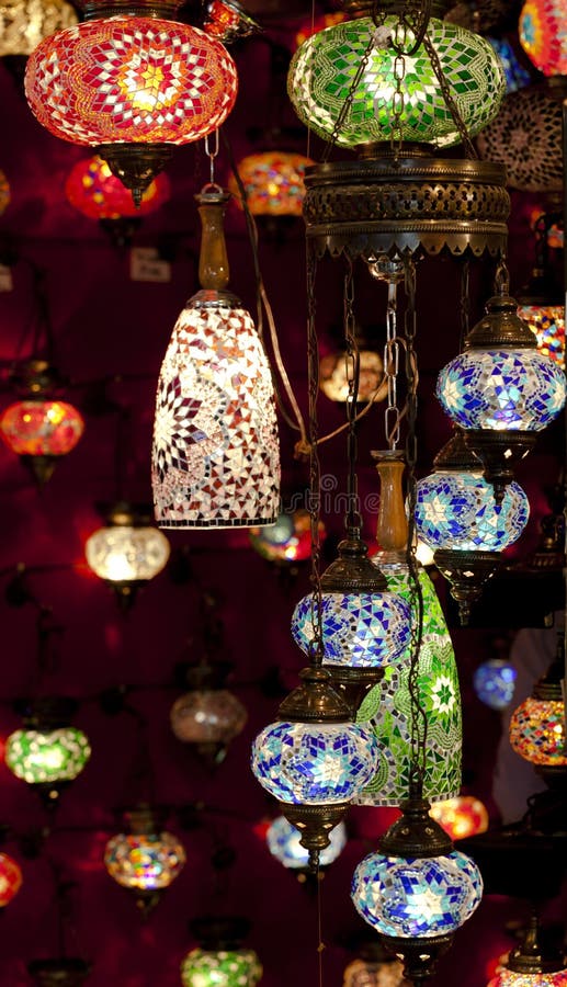 Orientaliska lampor arkivfoto. Bild av storslagen, istanbul - 30443404